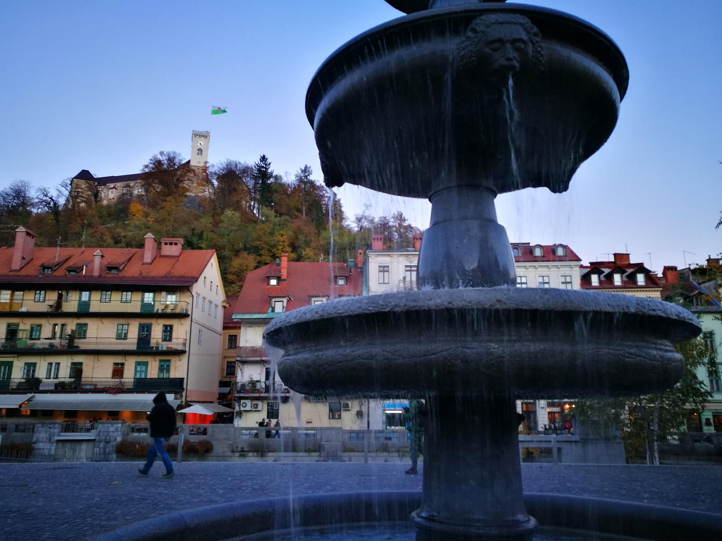 Tako v Slovenijo privabljamo turiste: domiselno oglaševanje z besedno igro pritegne številne ...