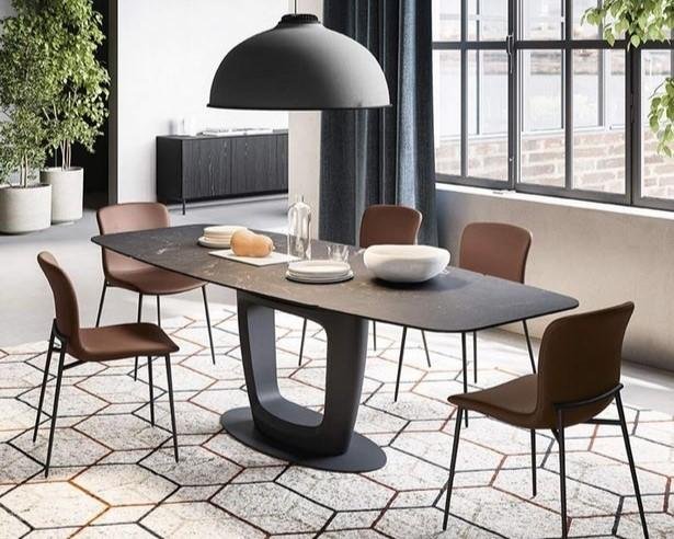 Raztegljive jedilne mize - čarovnija prostora za dva ali dvajset ...