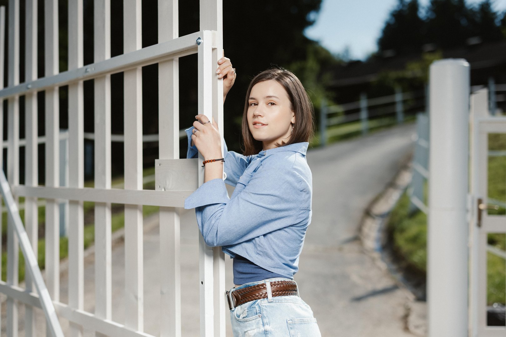 Bogatija, zdrahe, družinske skrivnosti, helikopter in glavni junaki ...