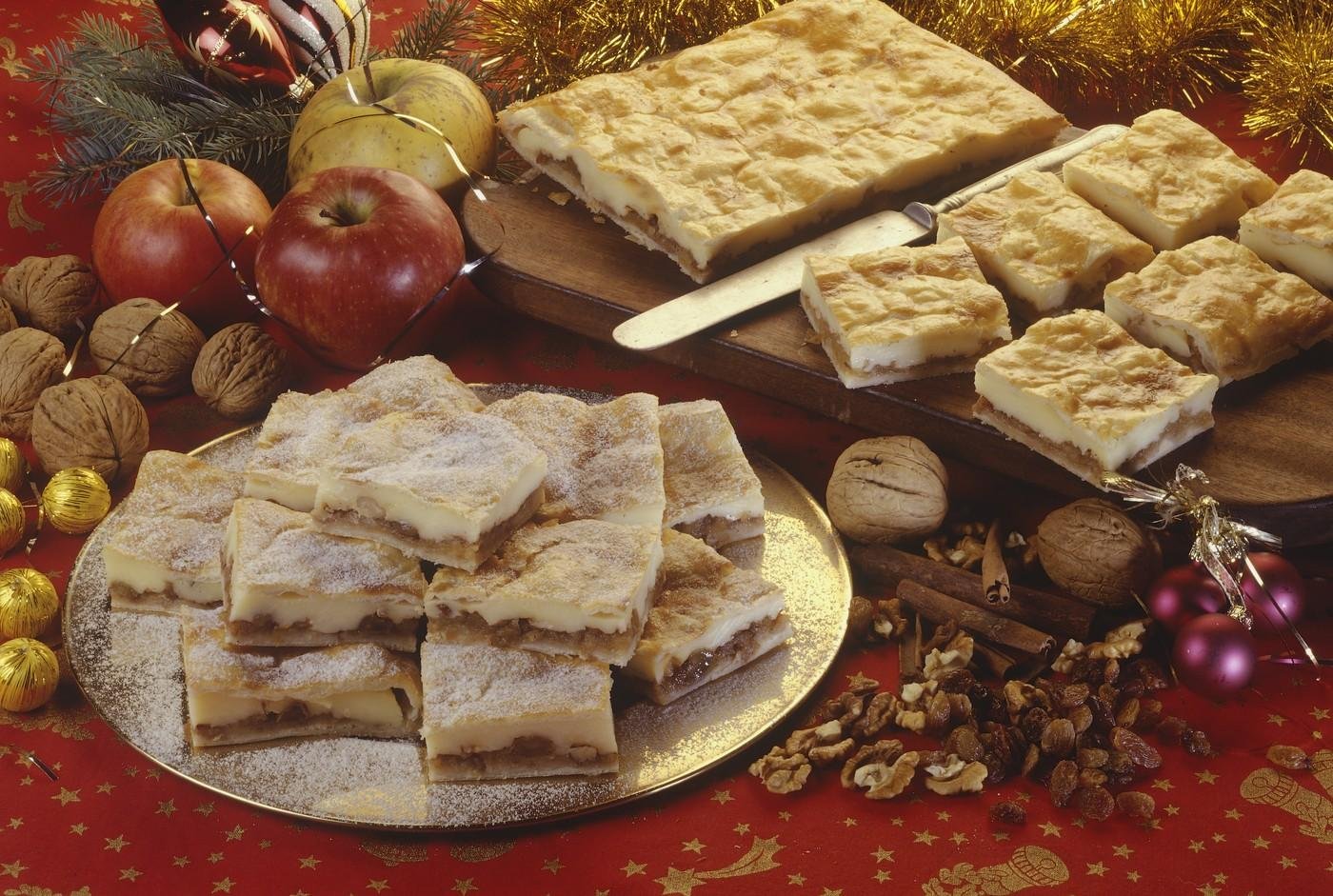 Jabolčna pita, ki se kar topi v ustih: gre za recept naših babic, za ...
