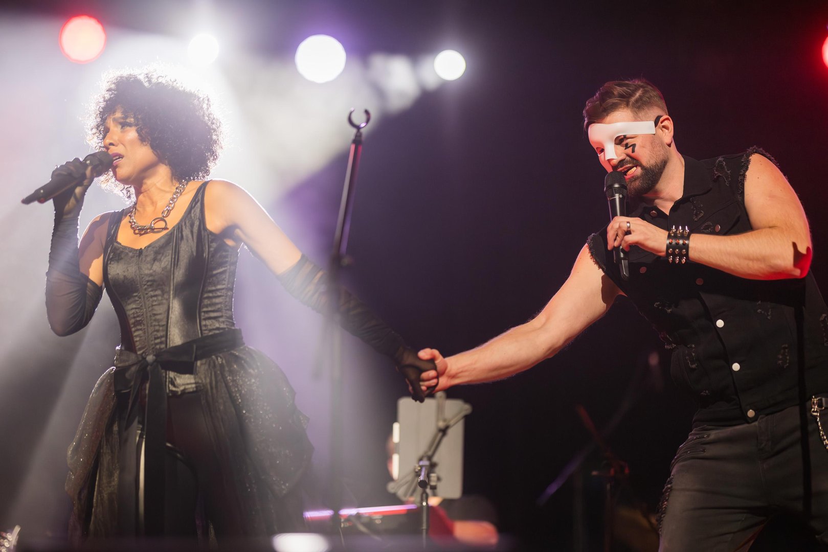 Ko se opera prelije v rock in postane spektakel (FOTO) - Metropolitan.si